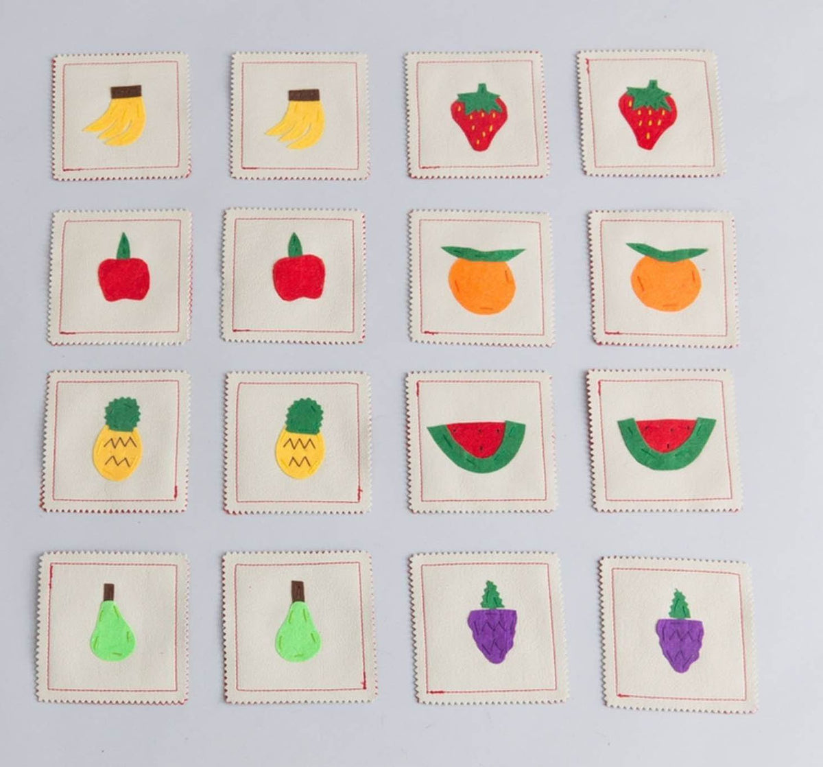 Jeu de mémoire de fruits faits à la main - Chaque pochette mesure 14 x ...
